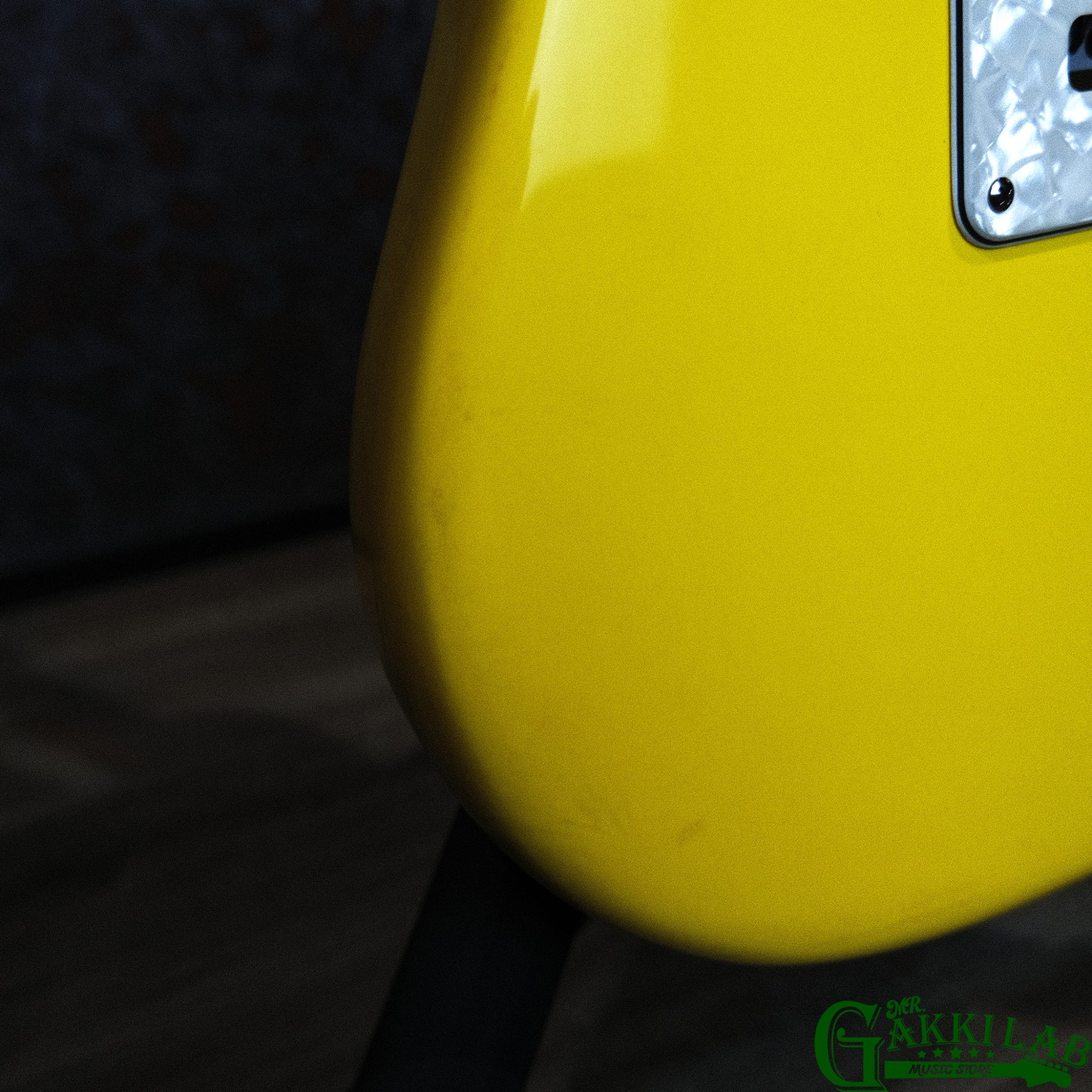 Fender Fender USA Cyclone / Yellow | 札幌の楽器屋さん｜MR.GAKKI LAB｜中古買取・販売もお任せ